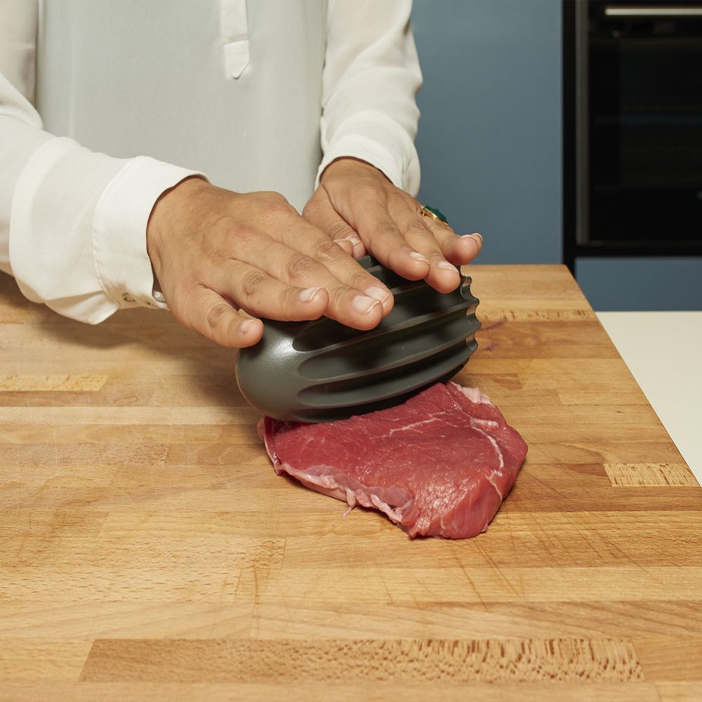 Reinvented Meat Tenderizer - IPPINKA